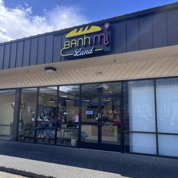 BANH MI LAND - Updated July 2025 - 141 Photos & 111 Reviews - 4114 ...