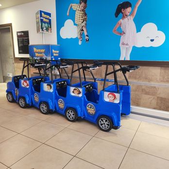 CORAL SQUARE - Updated December 2025 - 150 Photos & 101 Reviews - 9469 ...