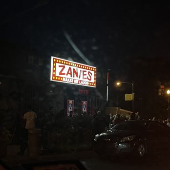 ZANIES COMEDY CLUB - Updated September 2024 - 152 Photos & 235 Reviews ...