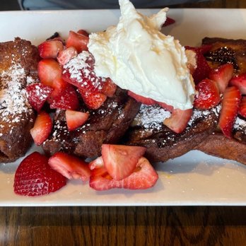 CAFÉ LUNA - Updated August 2024 - 2133 Photos & 1785 Reviews - 612 Main ...