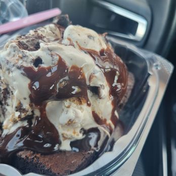 MOJO’S DONUTS & ICE CREAM - Updated October 2025 - 98 Photos & 101 ...