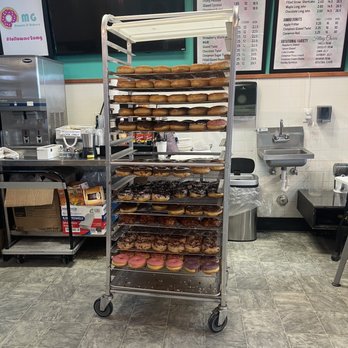 OMG DONUTS & BAKERY - Updated December 2024 - 385 Photos & 334 Reviews ...