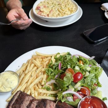 BOSTONIA PUBLIC HOUSE - Updated October 2025 - 2788 Photos & 2198 ...