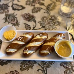 EDELWEISS GERMAN RESTAURANT - Updated July 2025 - 1184 Photos & 1321 ...