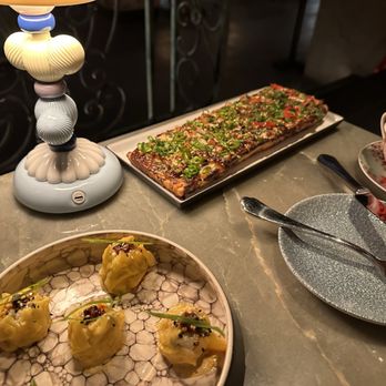 CAVEAU - Updated July 2025 - 73 Photos & 37 Reviews - 1 Cntr Plz ...