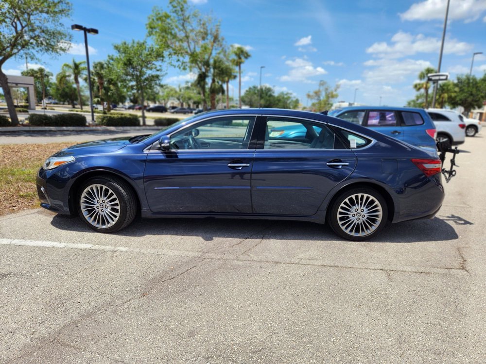 SAVON AUTO BODY - Updated January 2026 - 1355 Market Cir, Port ...