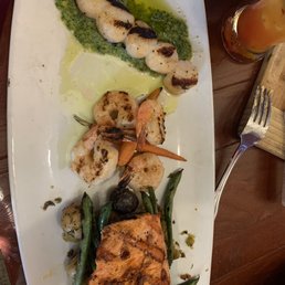 WILDFIN AMERICAN GRILL - 359 Photos & 496 Reviews - 835 NW Gilman Blvd ...