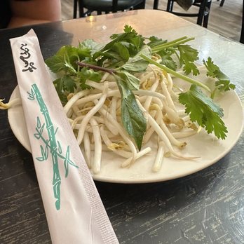SAWADDEE KA THAI CUISINE AND PHO - Updated January 2025 - 225 Photos ...