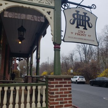RAILROAD HOUSE INN - Updated June 2024 - 226 Photos & 161 Reviews - 280 ...