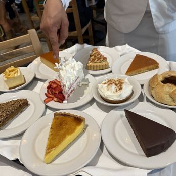 CONTRAMAR - Updated March 2025 - 2166 Photos & 809 Reviews - Calle de ...