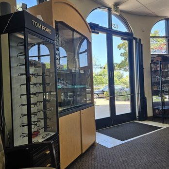EYEVUE OPTOMETRY - Updated January 2026 - 24 Photos & 42 Reviews - 61 ...