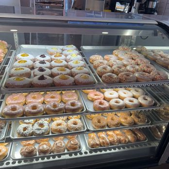 MAZZOA DONUTS - Updated July 2024 - 379 Photos & 438 Reviews - 5180 ...