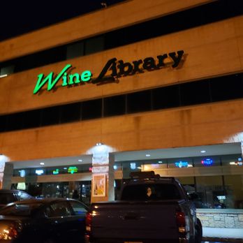 WINE LIBRARY - Updated October 2025 - 49 Photos - 186 Reviews - 586 ...