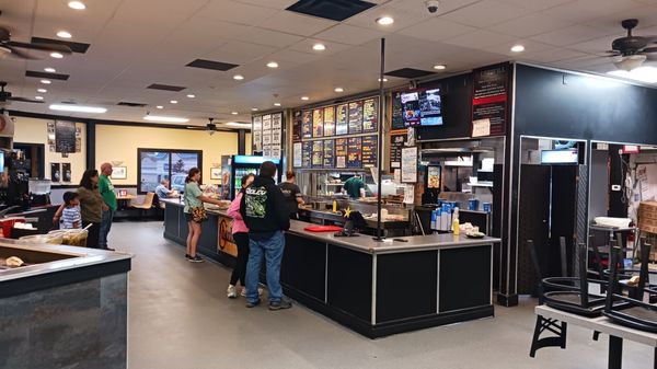 CHARLIE RIEDEL’S FAST FAMILY RESTAURANT - Updated December 2025 - 56 ...