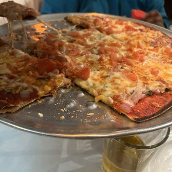 PAT’S PIZZA AND RISTORANTE - Updated June 2024 - 310 Photos & 588 ...