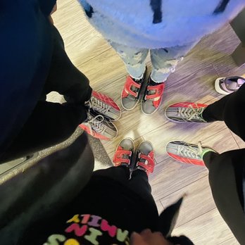 BOWLIUM LANES - Updated December 2025 - 181 Photos & 184 Reviews - 4666 ...