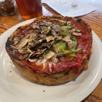 UNO PIZZERIA & GRILL - Updated May 2025 - 11 Photos & 17 Reviews - 333 ...
