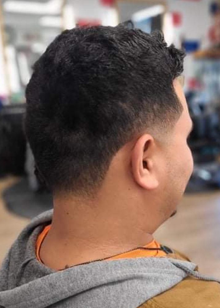 SOUTHGATE BARBER SHOP - Updated December 2025 - 31 Photos & 15 Reviews ...