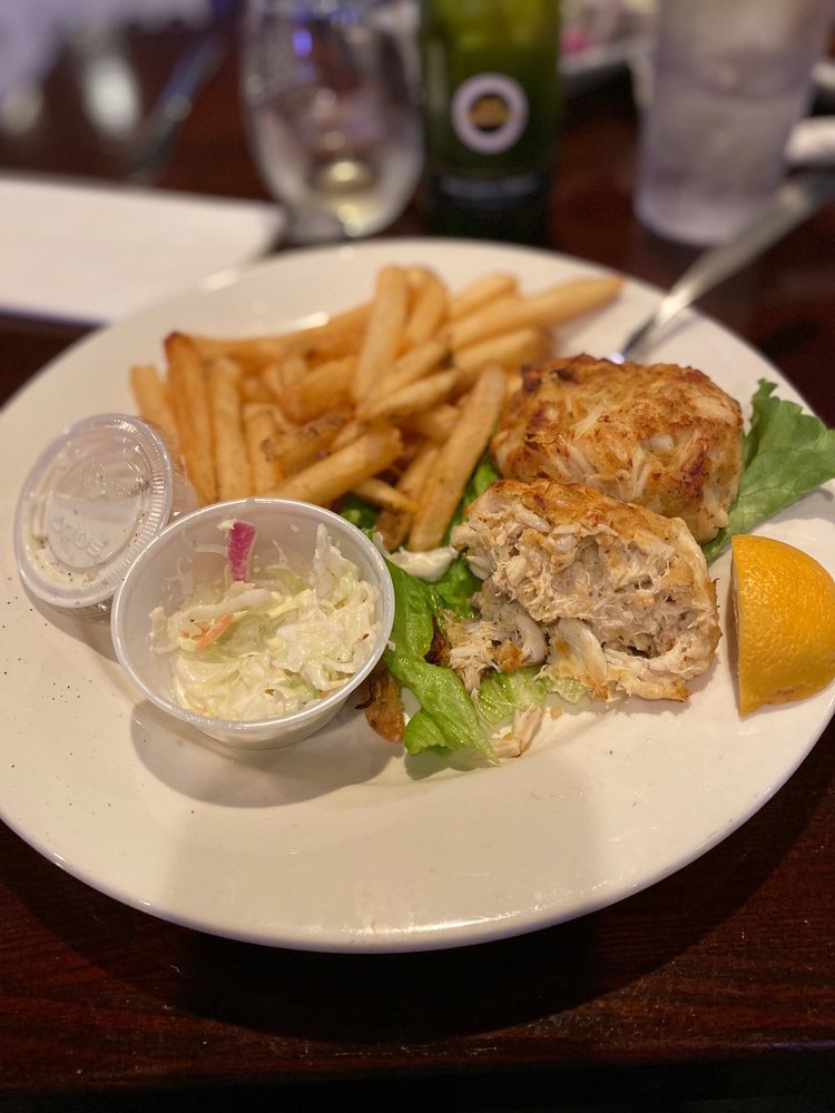 CRYSTAL CITY SPORTS PUB - Updated June 2026 - 382 Photos & 771 Reviews ...