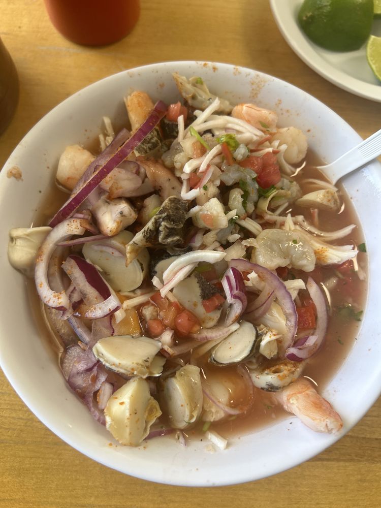MARISCOS EL COMPA DE MAZATLAN - Updated April 2024 - 82 Photos & 101 ...