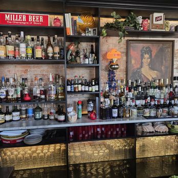 HIGH DIVE - Updated October 2025 - 83 Photos & 36 Reviews - 1400 N 3rd ...