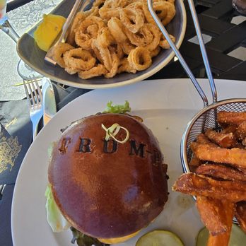 TRUMP NATIONAL GOLF CLUB RESTAURANT - Updated January 2025 - 804 Photos ...