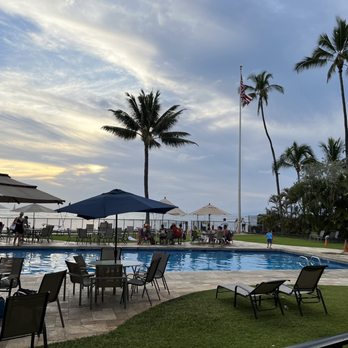 ELKS HONOLULU LODGE BPOE 616 - 834 Photos & 166 Reviews - 2933 Kalakaua ...