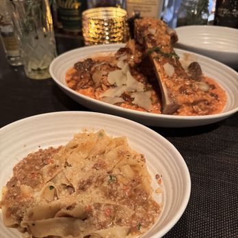 RED ASH - Updated February 2025 - 2408 Photos & 1412 Reviews - 303 ...