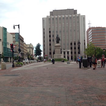 MONUMENT SQUARE - Updated October 2025 - 42 Photos - 1 Monument Square ...
