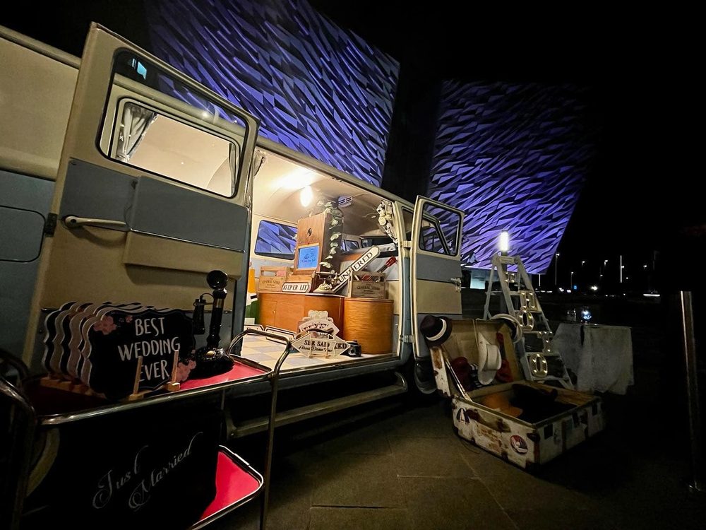 THE QUIRKY CAMPER BOOTH - Request Information - 23 Photos - 4 ...