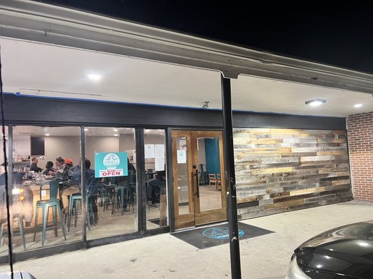 SWELL AT OV - 41 Photos & 24 Reviews - 1159 W Ocean View Ave, Norfolk ...