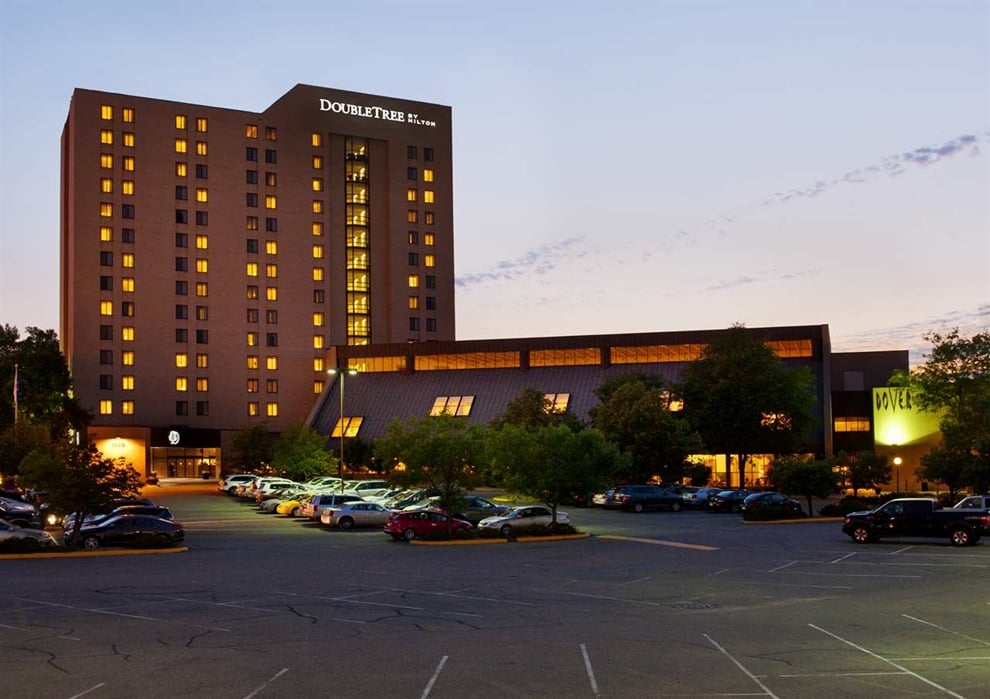 DOUBLETREE BY HILTON HOTEL MINNEAPOLIS - PARK PLACE - Updated December ...