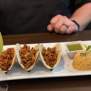 THE CHOP SHOP BURGER - Updated September 2025 - 1535 E Battlefield Rd ...