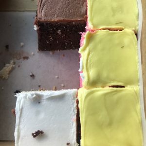 DEWEY’S BAKERY - 113 Photos & 117 Reviews - 262 S Stratford Rd, Winston ...