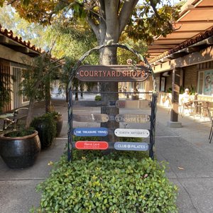 OAK GROVE PLAZA - Updated June 2025 - 35 Photos - 785 Oak Grove Rd ...