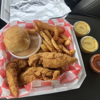 CHICKEN COOP - 59 Photos & 75 Reviews - 449 S Church St, Saint Peters ...