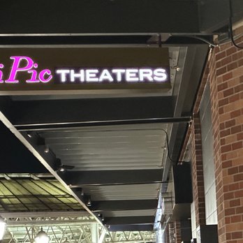 IPIC REDMOND - Updated May 2024 - 393 Photos & 885 Reviews - 7330 164th ...