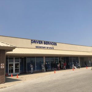 ILLINOIS SECRETARY OF STATE DRIVER SERVICES FACILITY - Updated April ...