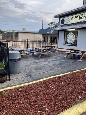 QUAVE BROTHERS PO’BOYS & MEAT MARKET - Updated March 2025 - 43 Photos ...