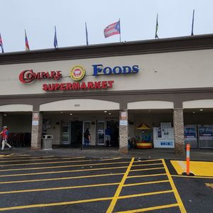 COMPARE FOODS - Updated December 2025 - 25 Photos & 37 Reviews - 4300 N ...
