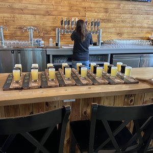 THE BARREL RUN - 82 Photos & 92 Reviews - Chicago, IL - Yelp