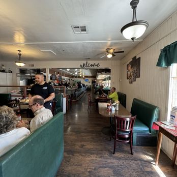 THE SAUGUS CAFE - Updated July 2025 - 459 Photos & 553 Reviews - 25861 ...