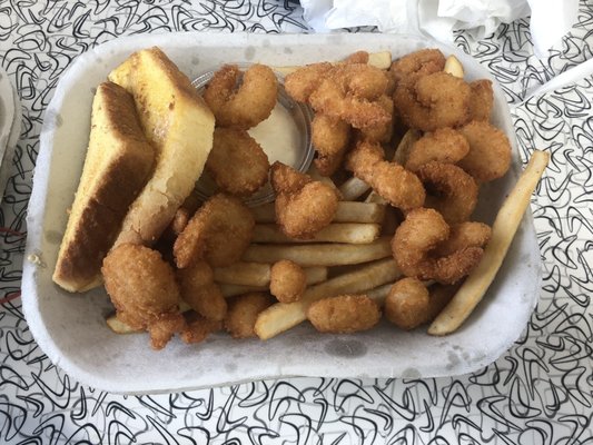 PILCHUCK DRIVE IN - 53 Photos & 190 Reviews - Burgers - 205 Maple Ave ...