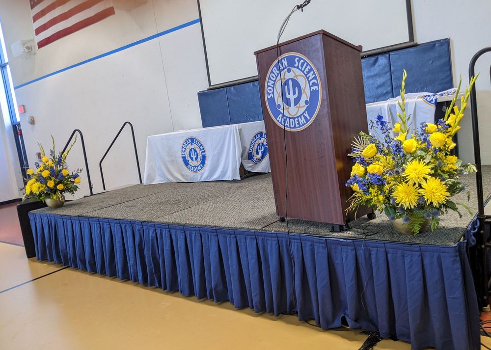 INGLIS FLORIST - Updated September 2025 - 22 Photos & 21 Reviews - 6468 ...