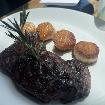 GRILLMARX STEAKHOUSE & RAW BAR - Updated August 2025 - 636 Photos & 301 ...