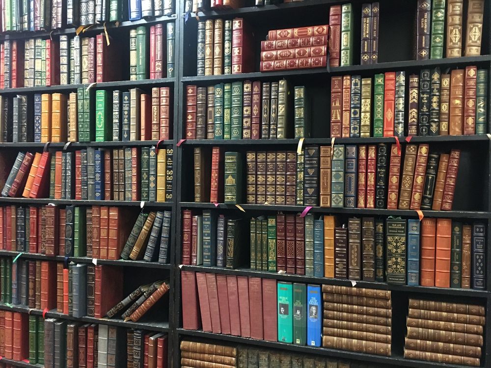 RECYCLE BOOKSTORE - 191 Photos & 289 Reviews - 275 E Campbell Ave ...