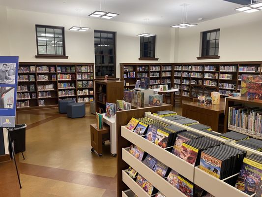 LAKEWOOD PUBLIC LIBRARY - Updated December 2025 - 36 Photos - 13229 ...