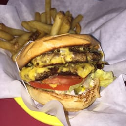 HUNKY’S - Updated October 2025 - 373 Photos & 583 Reviews - 3930 Cedar ...