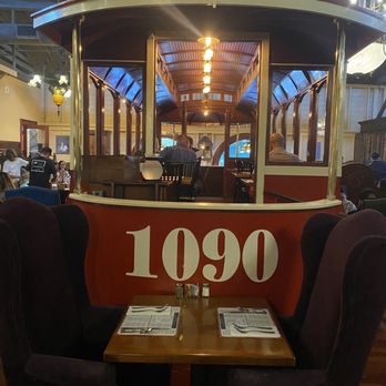 THE OLD SPAGHETTI FACTORY - Updated May 2024 - 988 Photos & 876 Reviews ...