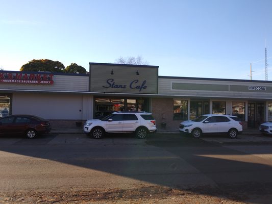 STANZ CAFE - Updated October 2025 - 49 Photos & 93 Reviews - 1118 ...